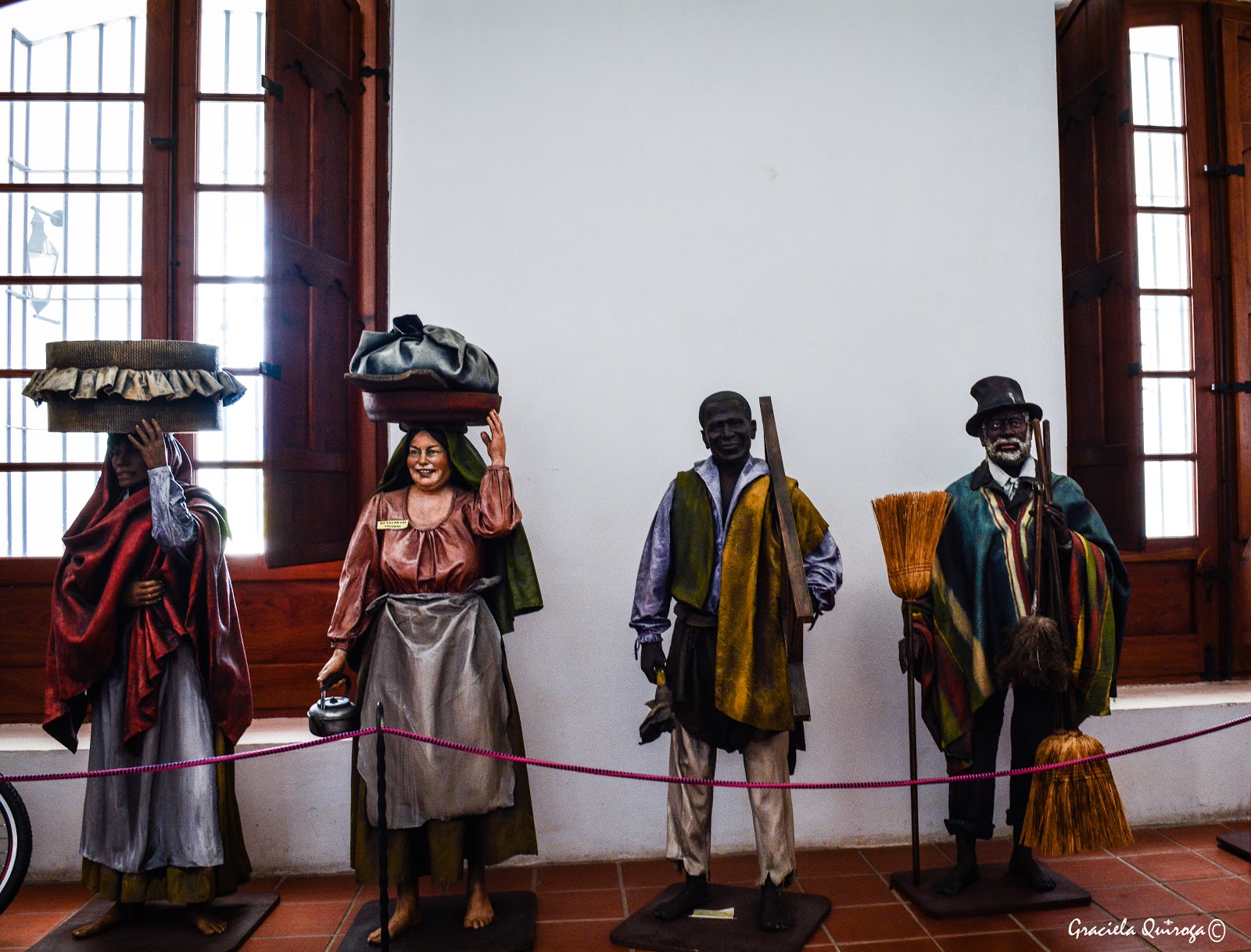 Fotos, Gráfica y Diseños : Mayo