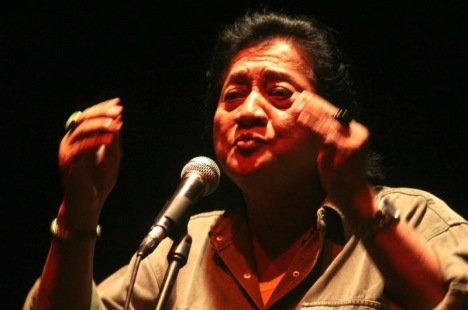 GreenNotes: Willibrordus Surendra Broto Rendra (WS Rendra) : air zamzam ...