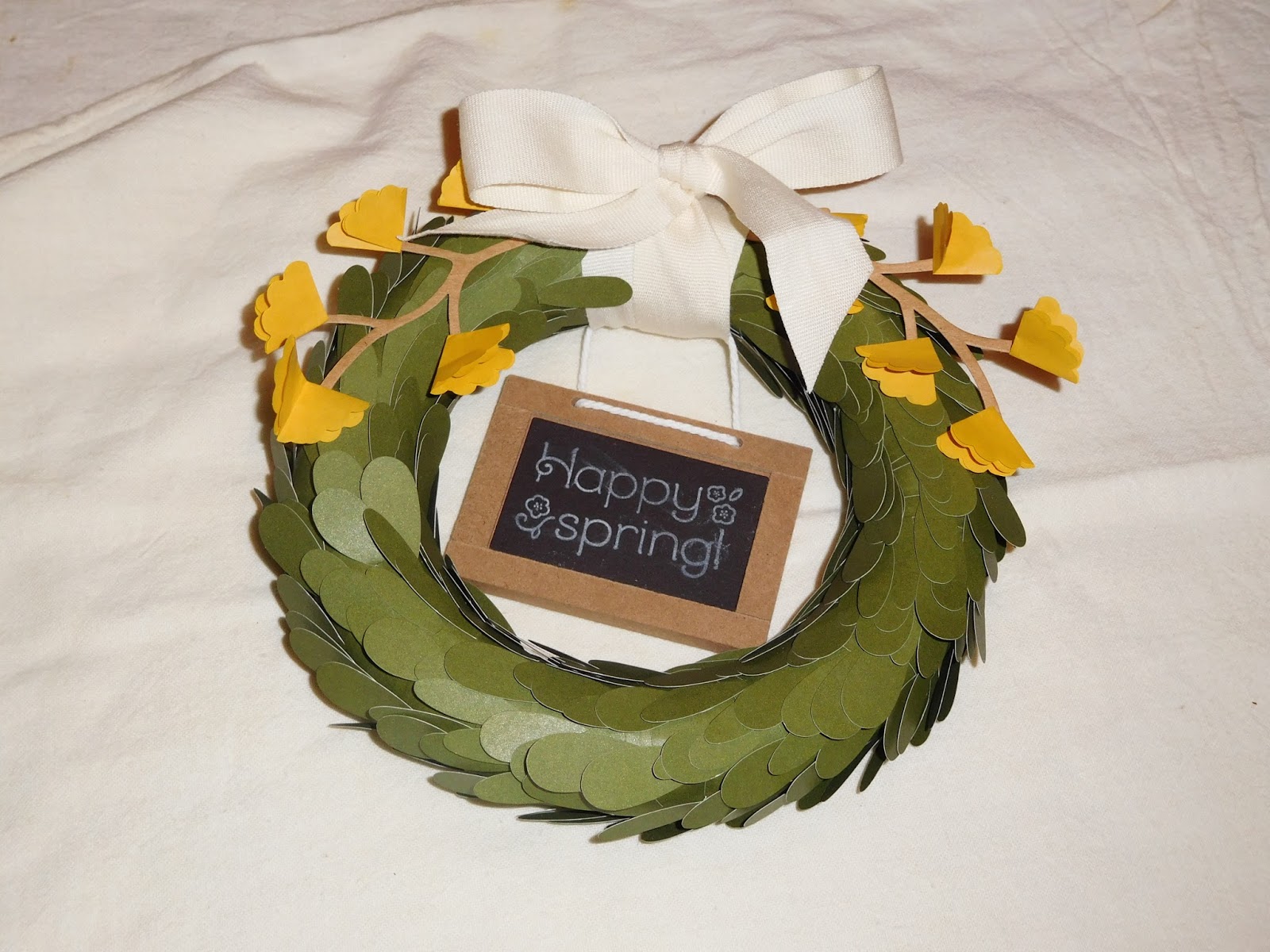 SistersInk Cards & Paper Art: April Paper Pumpkin Wreath Kit