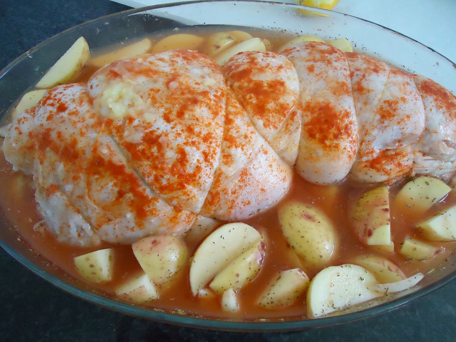 Doce Tentação: perna de peru no forno recheada com alheira