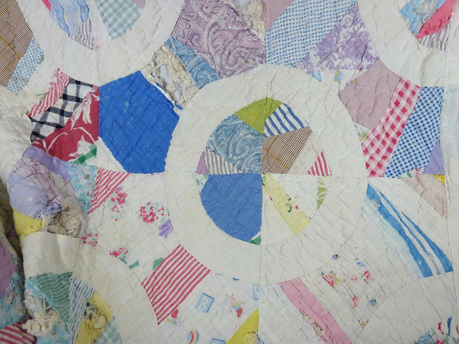 Leslie's Art and Sew: A Look at Cutter Quilts