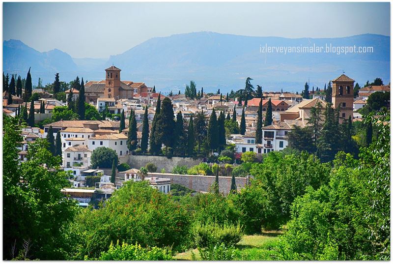 izler ve yansımalar: Endülüs'ün Yaşayan Efsanesi Elhamra Sarayı