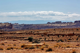The Southwest Through Wide Brown Eyes: Oh Swell, the San Rafael Reef.