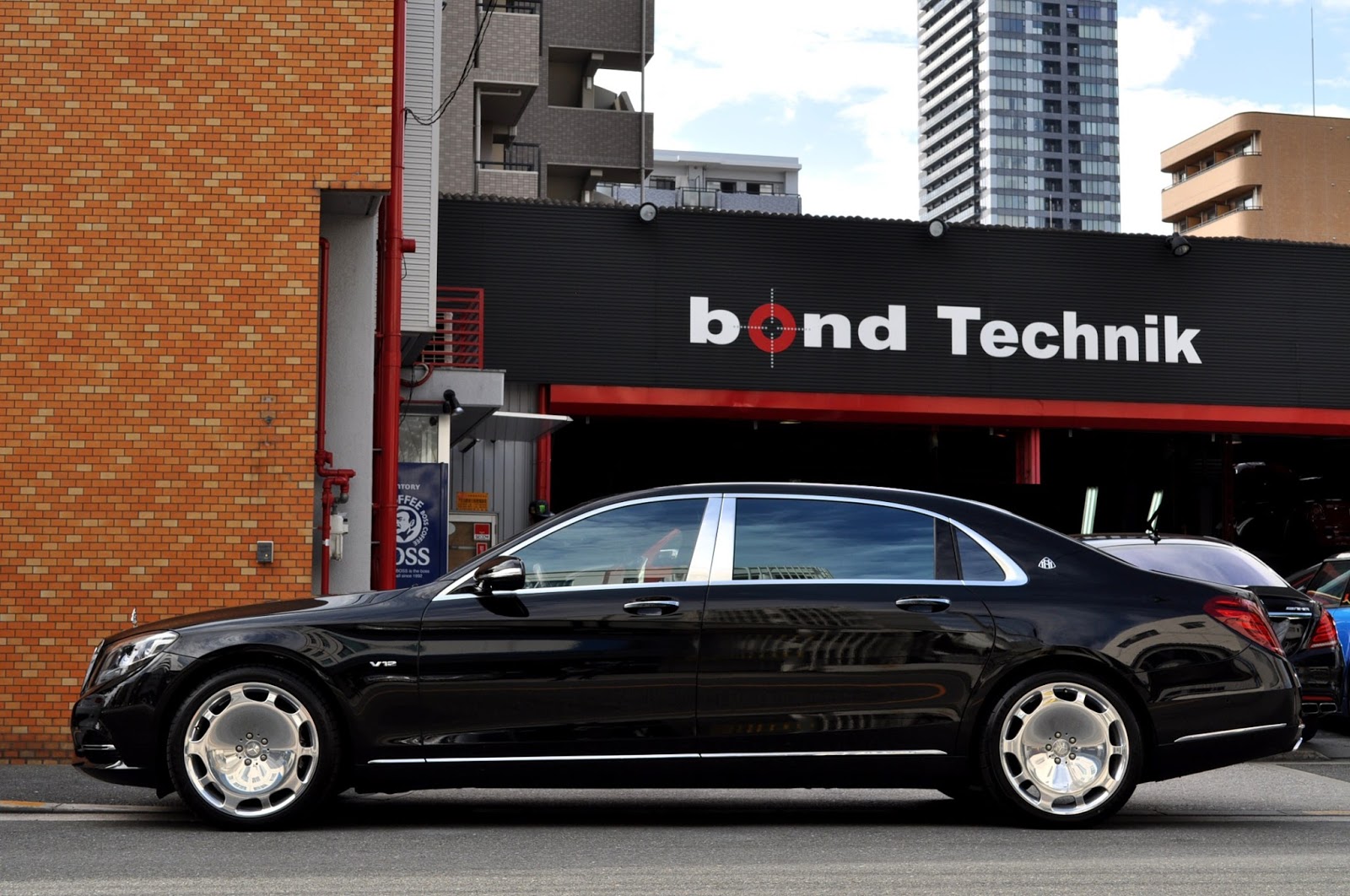 Mercedes-Maybach W222 S600 V12 | BENZTUNING
