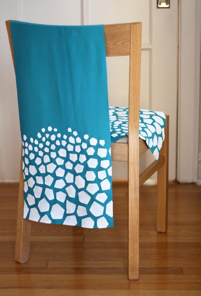 DIY freezer paper stenciled scarf | How About Orange