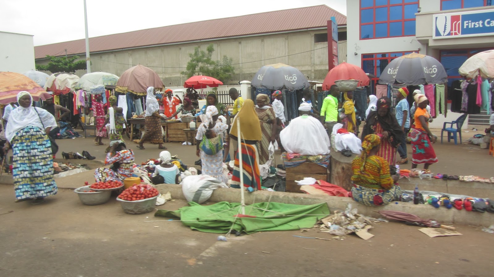 Nomadic Joe: Travel Day to Berekum