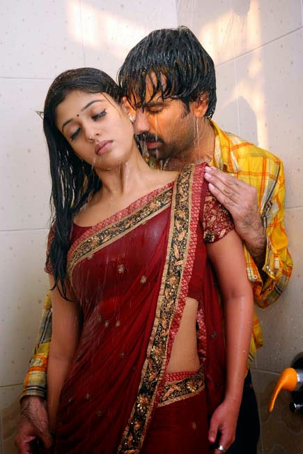 Nayanthara Hot In Saree Images Glamex