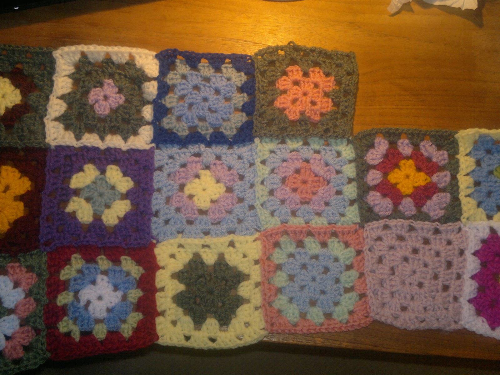 Get Hooked on Crochet: Day #16 Granny A Day - Two Crochet Disasters