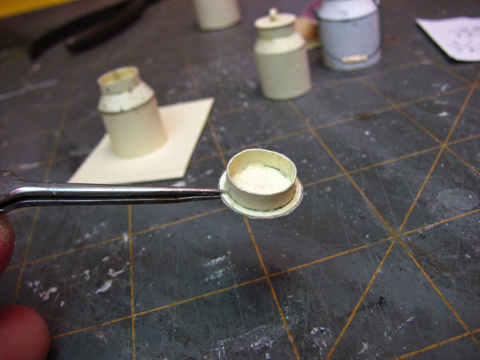 Dollhouse Miniature Furniture - Tutorials | 1 inch minis: 1 INCH SCALE ...