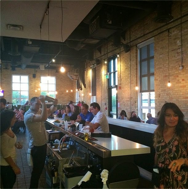 Burger Club - Winnipeg: Cibo Waterfront Cafe: 4.4/5