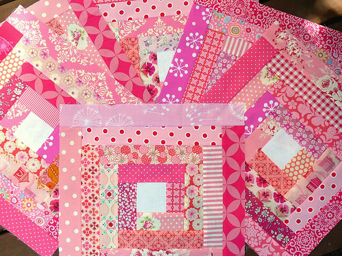 Red Pepper Quilts: Pink Log Cabins