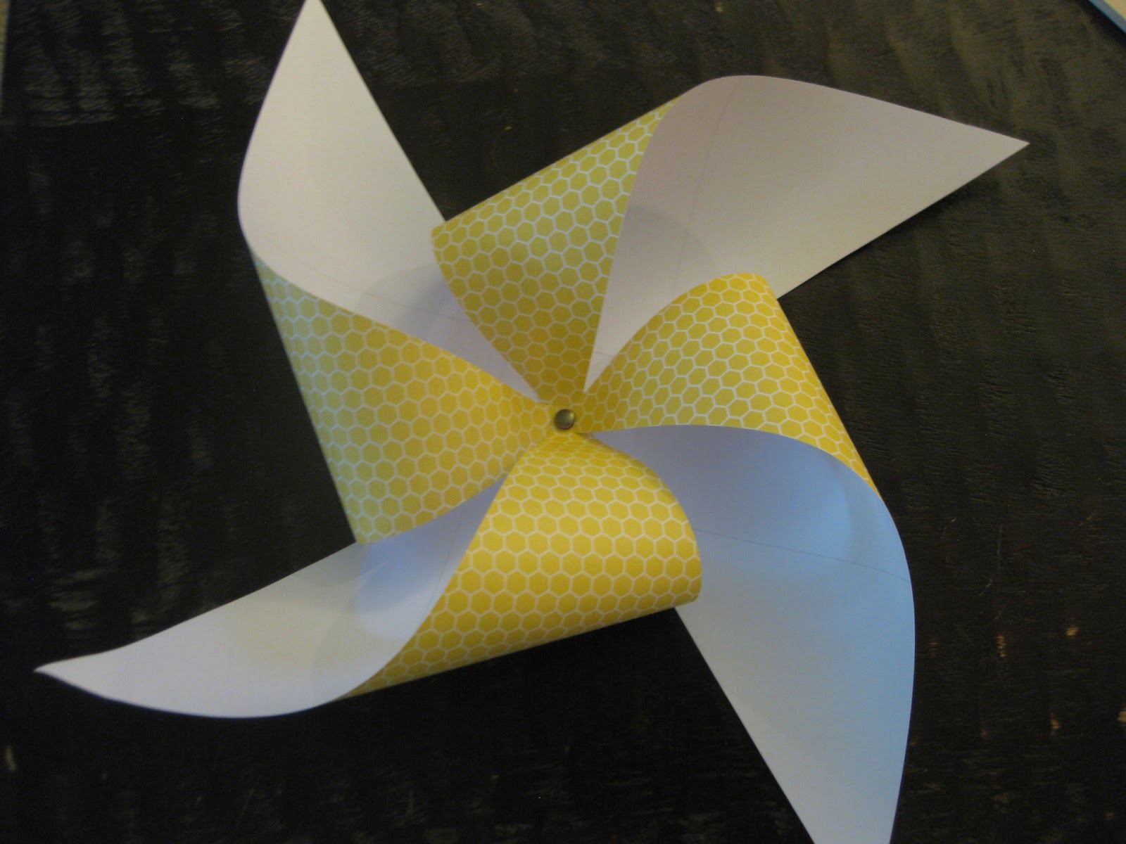 the Woodward Place: DIY Pinwheels