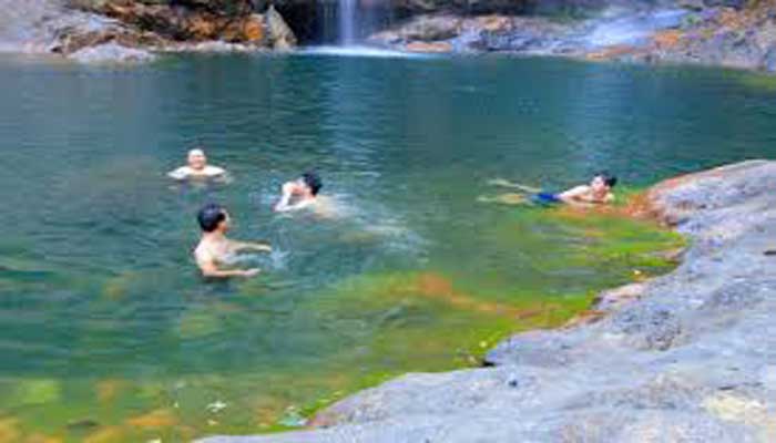 MENIKMATI KEINDAHAN AIR TERJUN CUNCA RAMI DI PULAU FLORES - Wisata ...