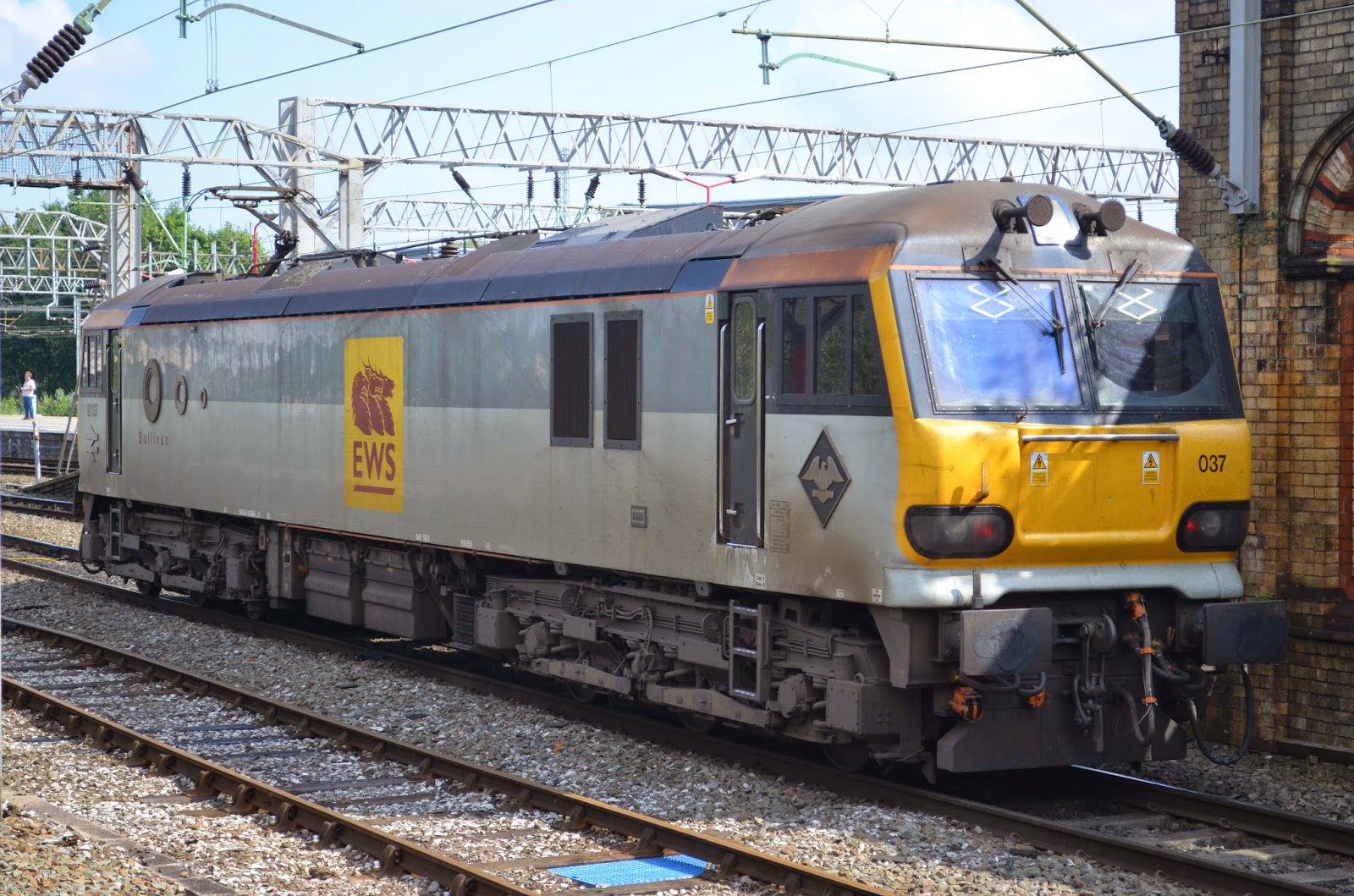 Gronk Geek: The Run-down of the DB Schenker Class 92