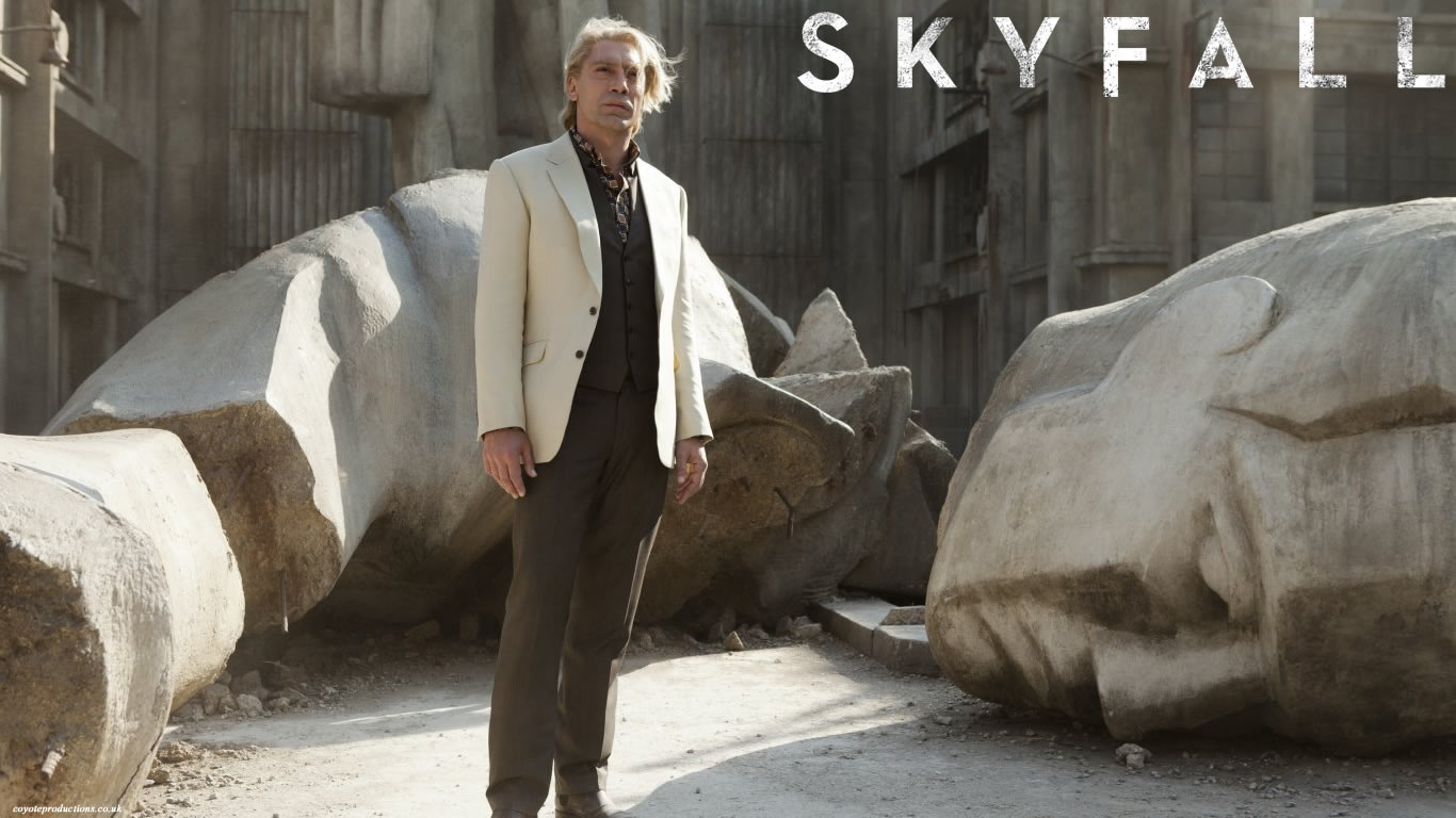 under the small umbrella: More Skyfall wallpapers