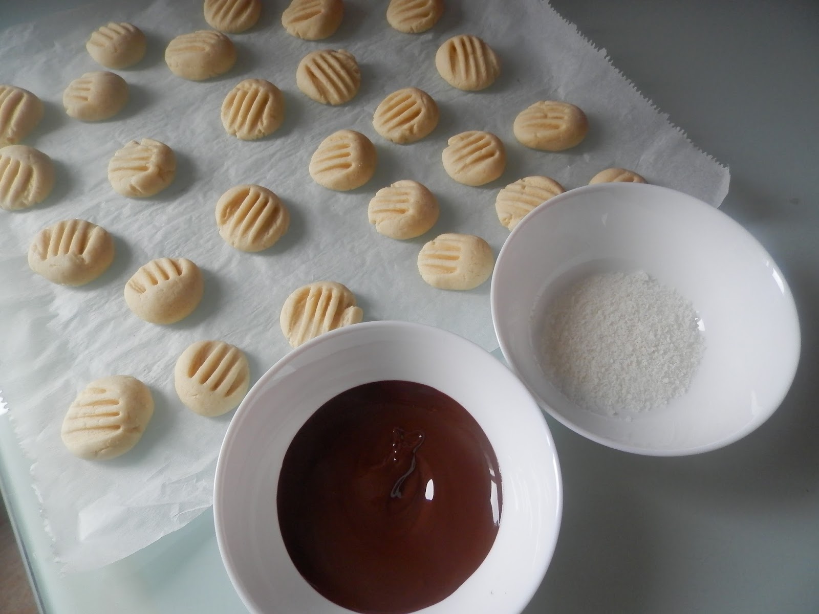 La cuisine de Yasemin: Biscuits pattes de chat