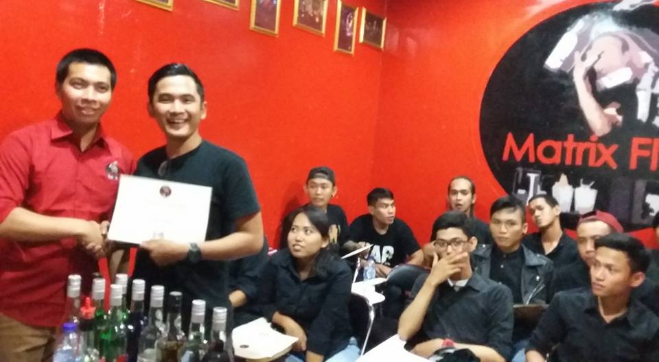 Bartender school jakarta / KURSUS BARTENDER / BAR COURSE @matrix flair ...