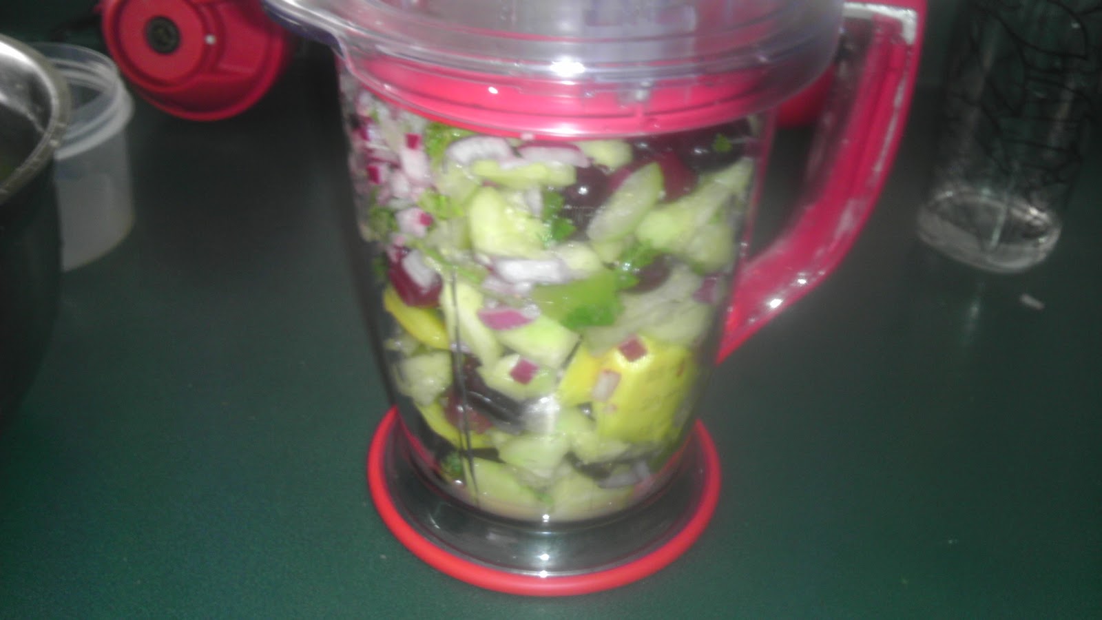 Cooking The Organic Rainbow... Taste the colors.: Grape Mango Salsa