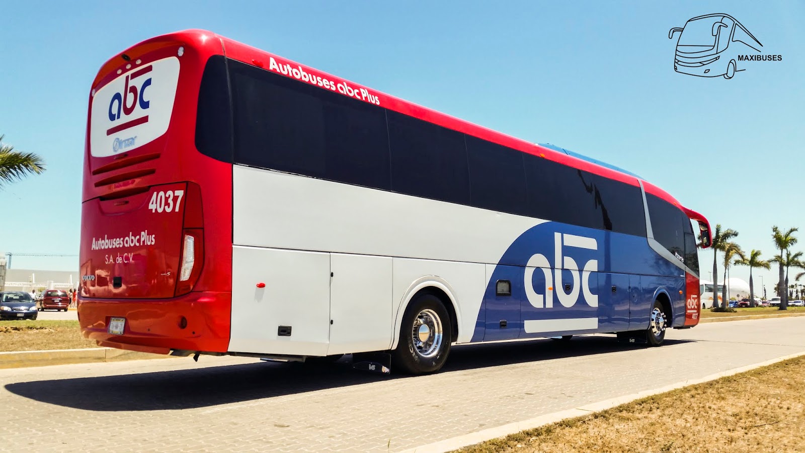 MAXIBUSES: AUTOTRANSPORTES DE LA BAJA CALIFORNIA, ABC PLUS
