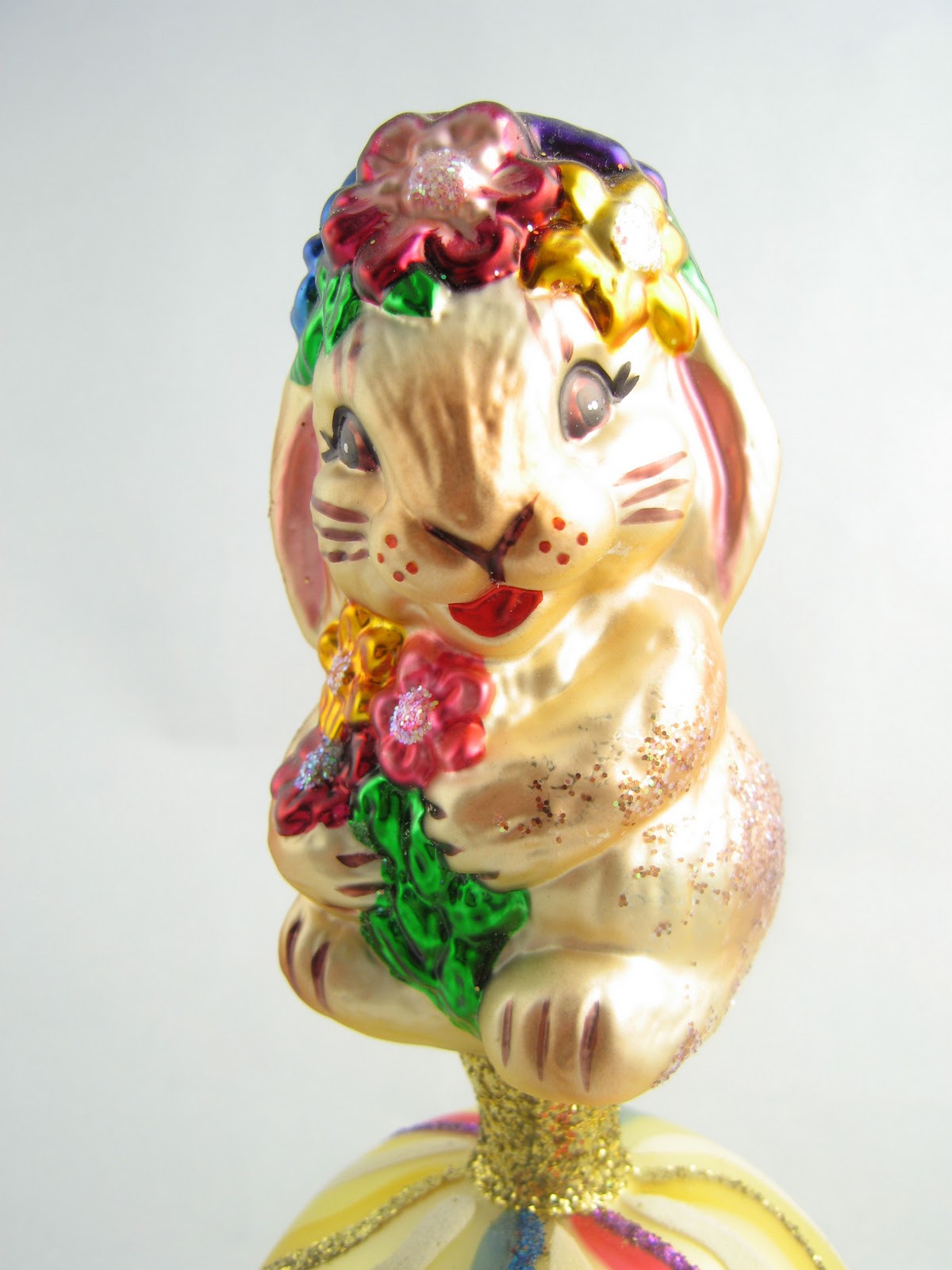 Sandy Snowflake: My Christmas Bunny Tree Topper