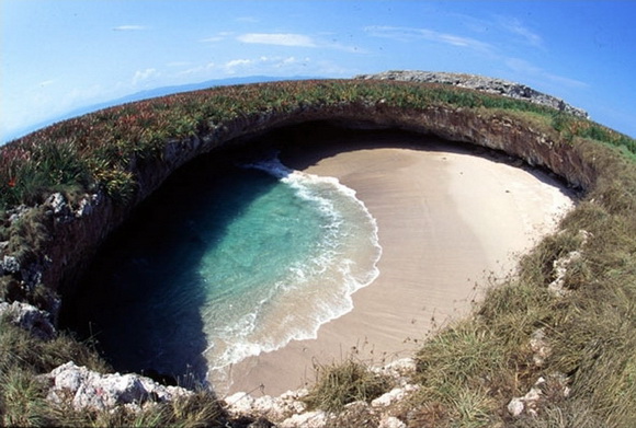 THE WORLD GEOGRAPHY: 15 Spectacular Hidden Beaches