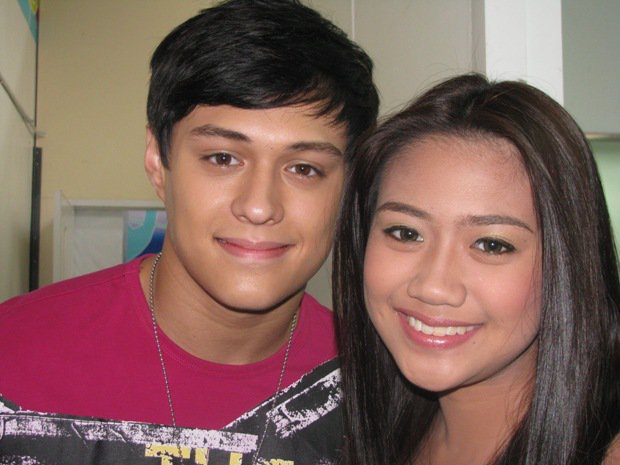 Gossip Actors: Enrique Gil Photos with friends & siblings