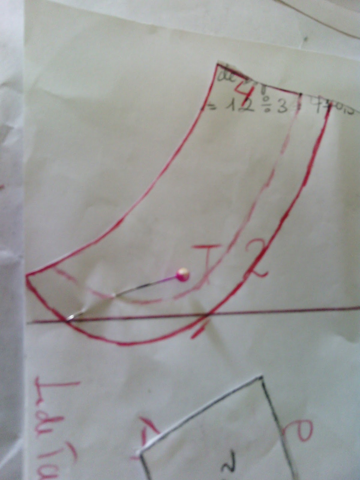 creapatronesycoseconjudy: DISFRAZ DE CHILINDRINA.