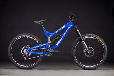 Intense 951 EVO: Conheça a primeira bike de Downhill com aro 27,5