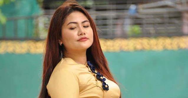 Sexxy Myanmar: အန္ တီမာ (၁၈ႏွစ္ ျပည္ ့မွဖတ္ ပါ)