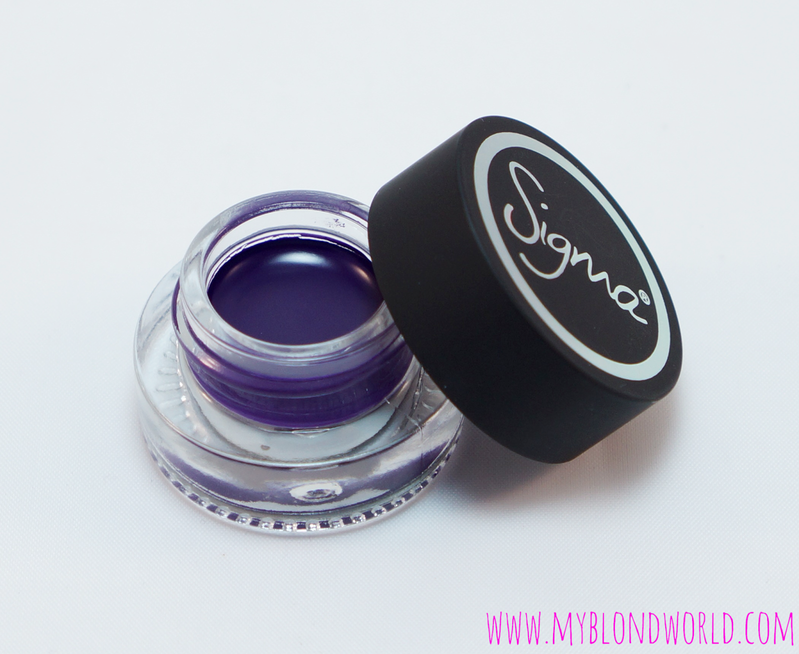 My Blond World: Recenze: Sigma Gel Liner - gelové oční linky