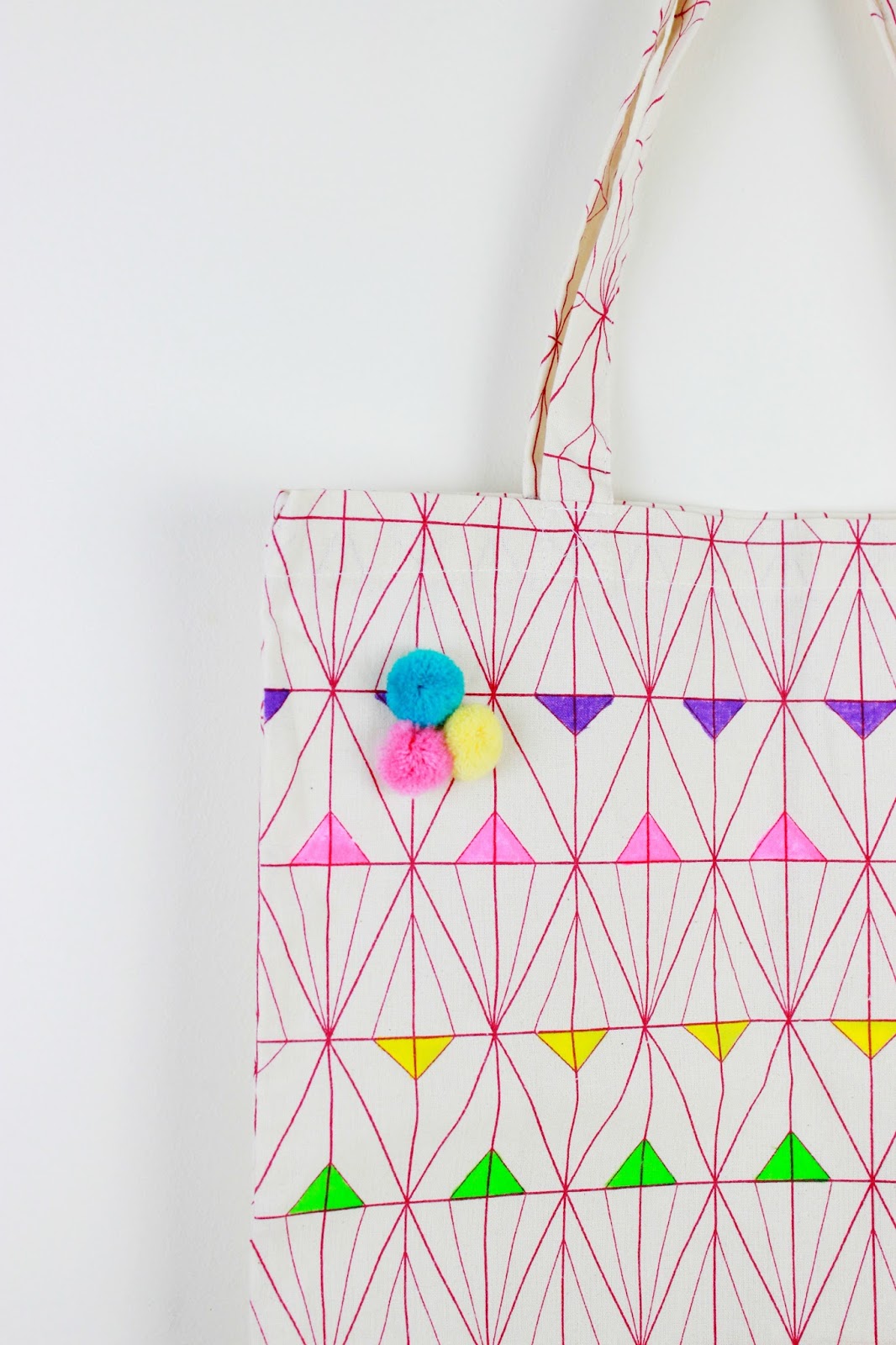 DIY Geometric Painted Tote Bag!!! - Ef Zin Creations