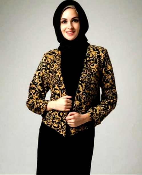 Trend Masa Kini 18 Model Outer Batik Kekinian