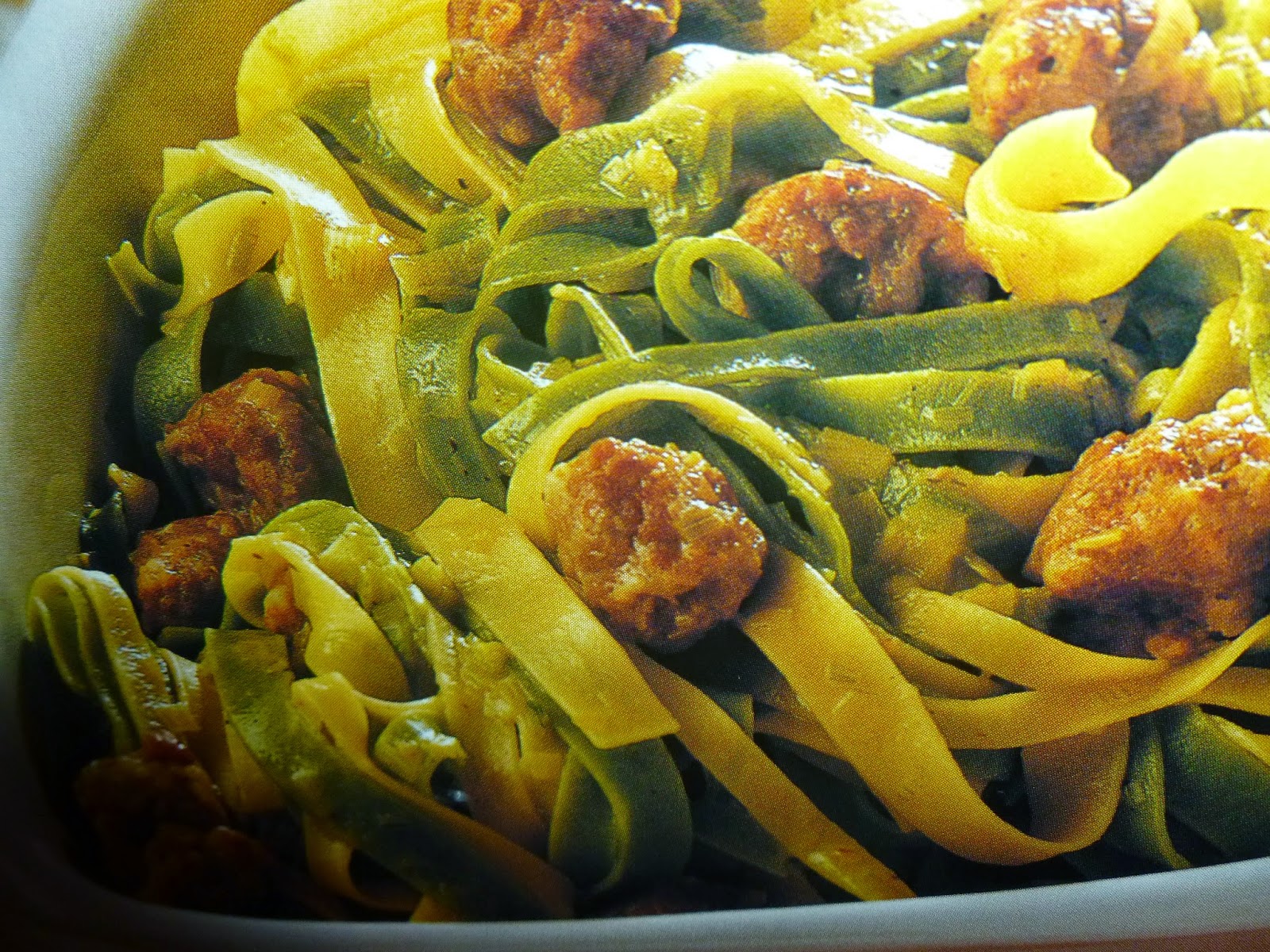 un mondo di ricette: tagliatelle ai tre sapori