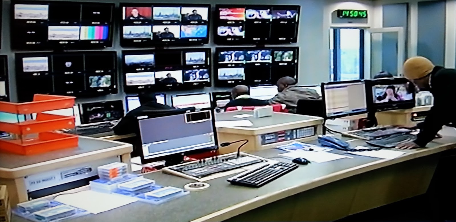 TV with Thinus: BREAKING. SABC's new 24-hour news channel will start on ...