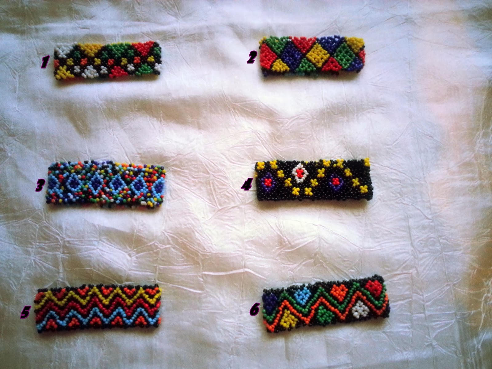 Artizanat-Maramures: Noi modele de bratari din margele