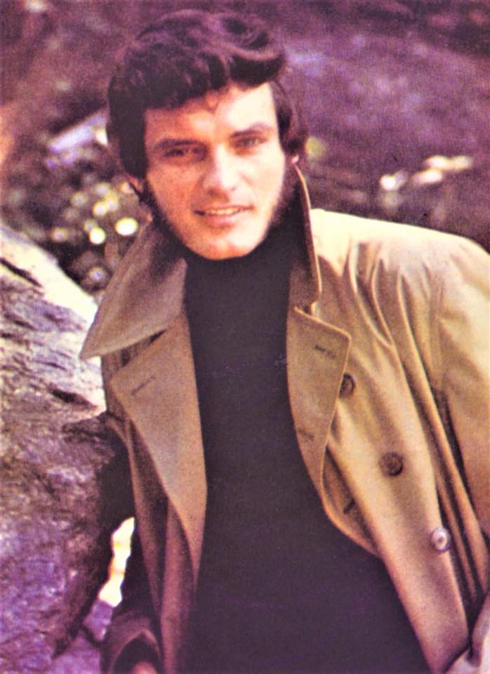 Shadows on the Wall: An Online Dark Shadows Fanzine: David Selby