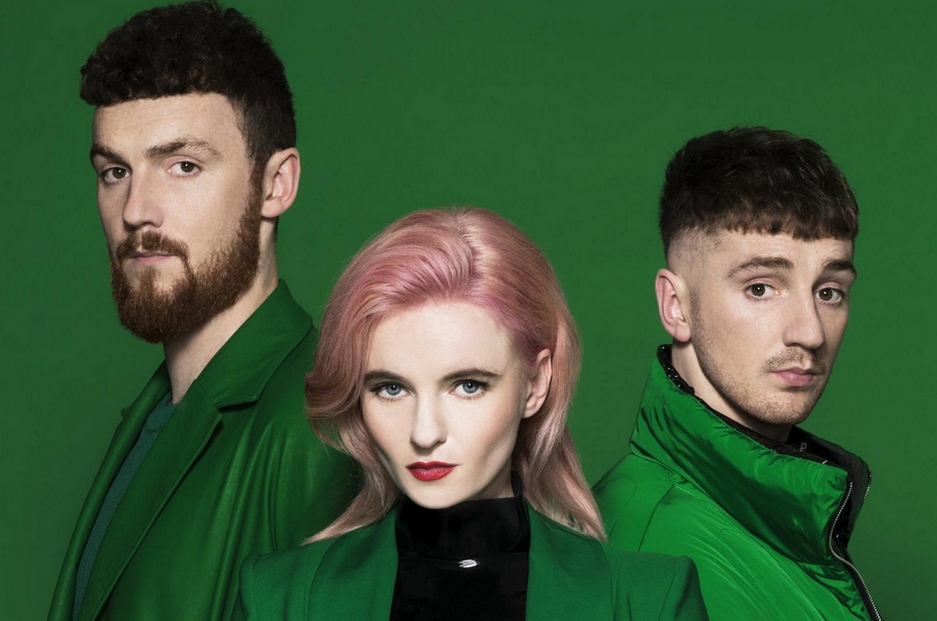 Clean Bandit explora sua versatilidade criativa em “What Is Love ...