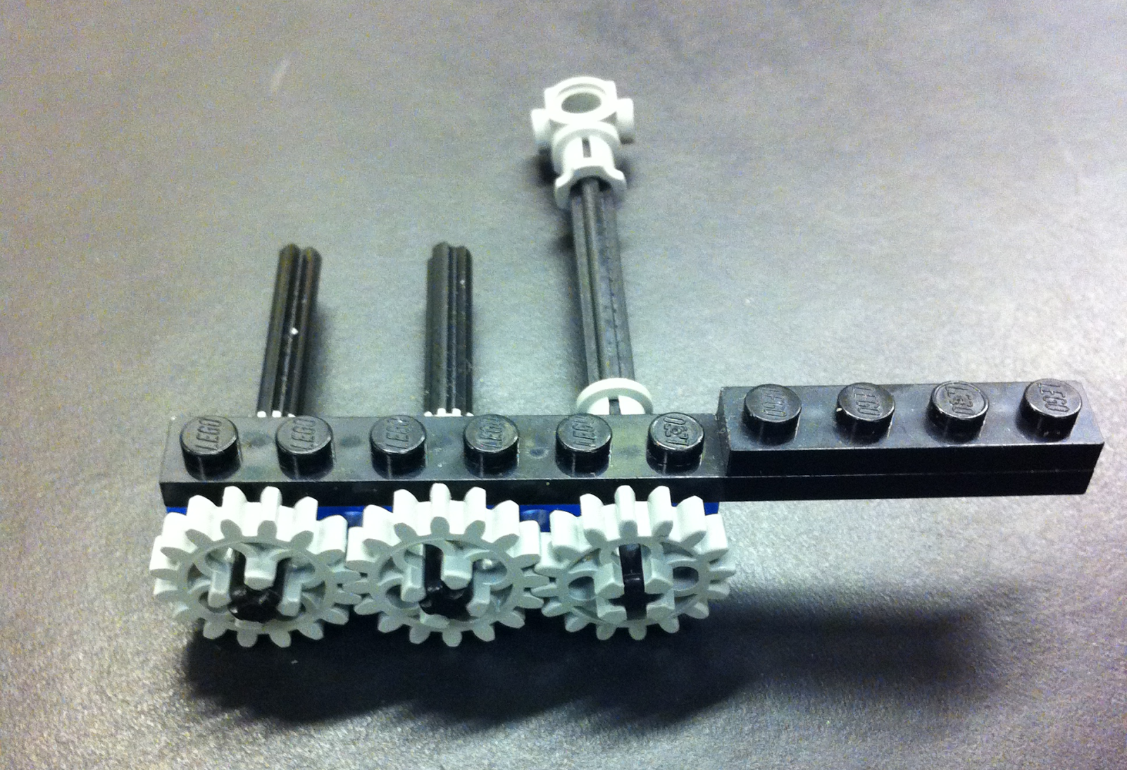 LEGO Tinkering Gearing