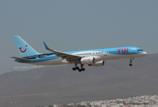bilbao_aviation_pro: Tui Airlines UK Boeing B757-204 "G-BYAY"