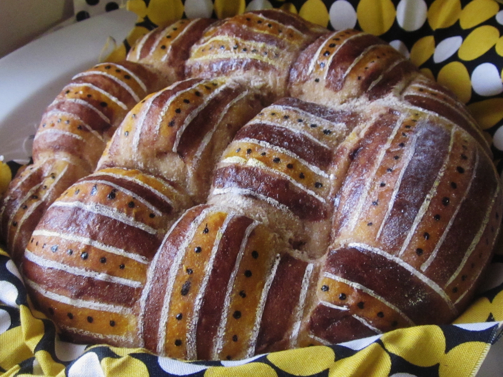 Chef Tess Bakeresse: New Fall Decorative Breads...Pumpkins, Golden ...