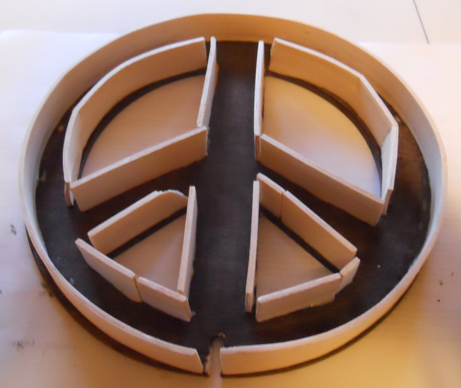 Corner Window Crafts: DIY Lighted Peace Sign