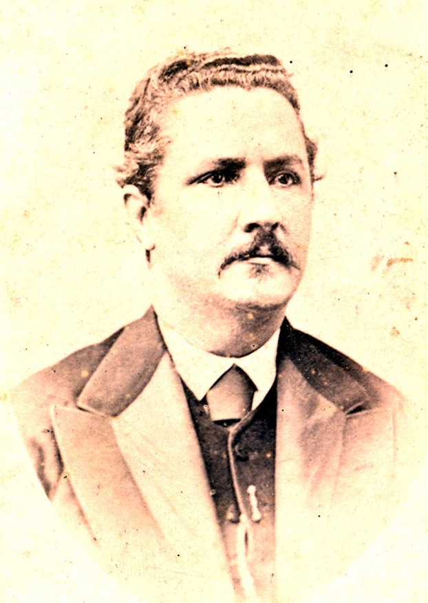 FUNDACION CULTURAL LAURINA-FUNDALAURINA: EL AMADOR DE LO AMADOR