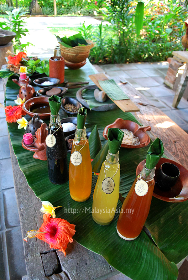 Jamu Making Classes in Bali - Malaysia Asia