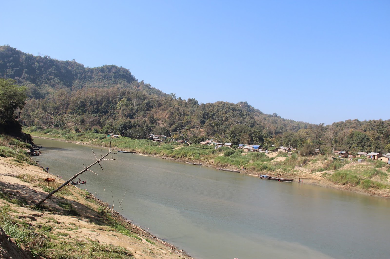 TLABUNG : A Pictorial Journey of Tlabung Town