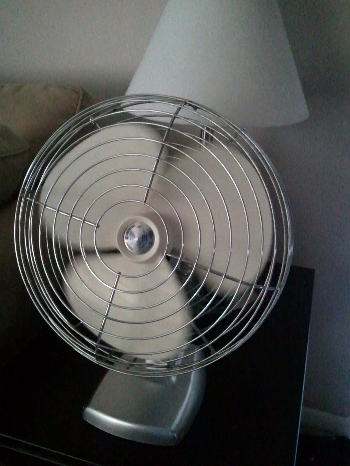 bargain corner designs: Update Vintage 1953 Table Fan
