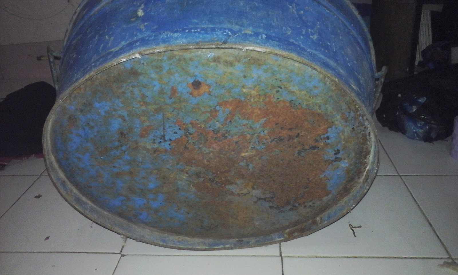 Suka Barang Lama: Ember Besi Jumbo