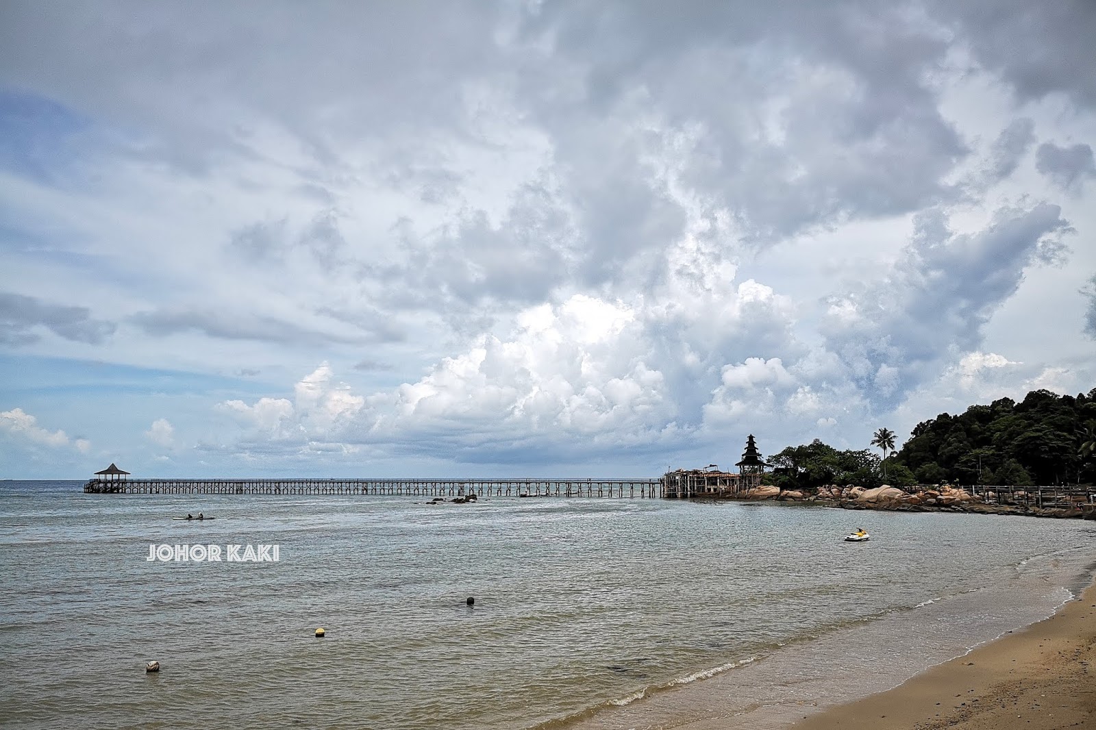 A One Night Getaway at Batam Turi Beach Resort |Tony Johor Kaki Travels ...