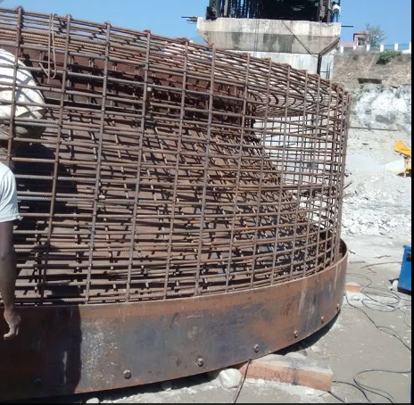 Civil Engineering: Reinforcement Well Curb Photo