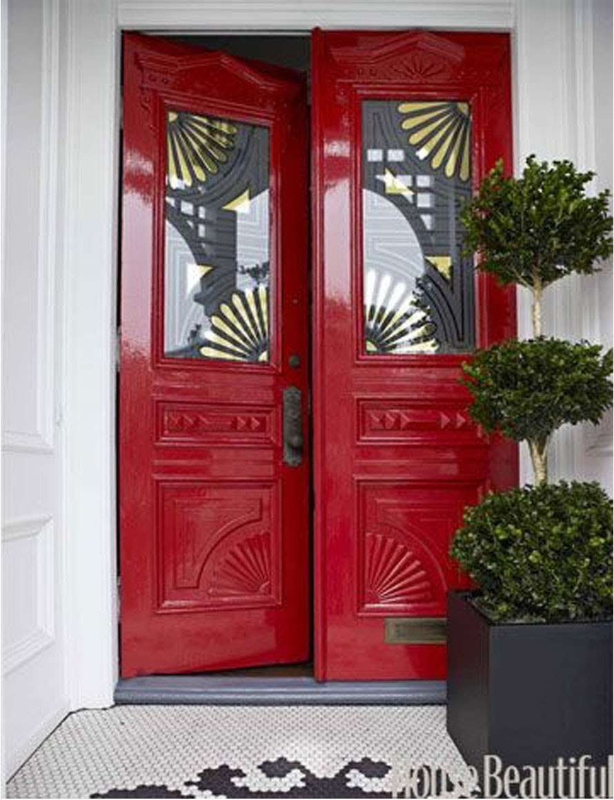 A Touch of Southern Grace : Storybook Red Doors