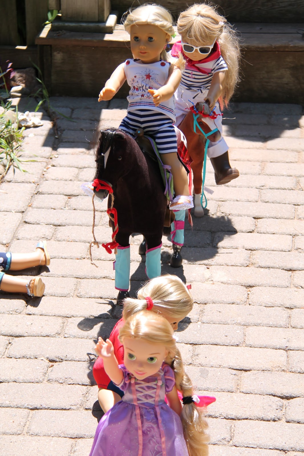 American Girl Doll Play: Celebrating the 4th With a Doll Parade